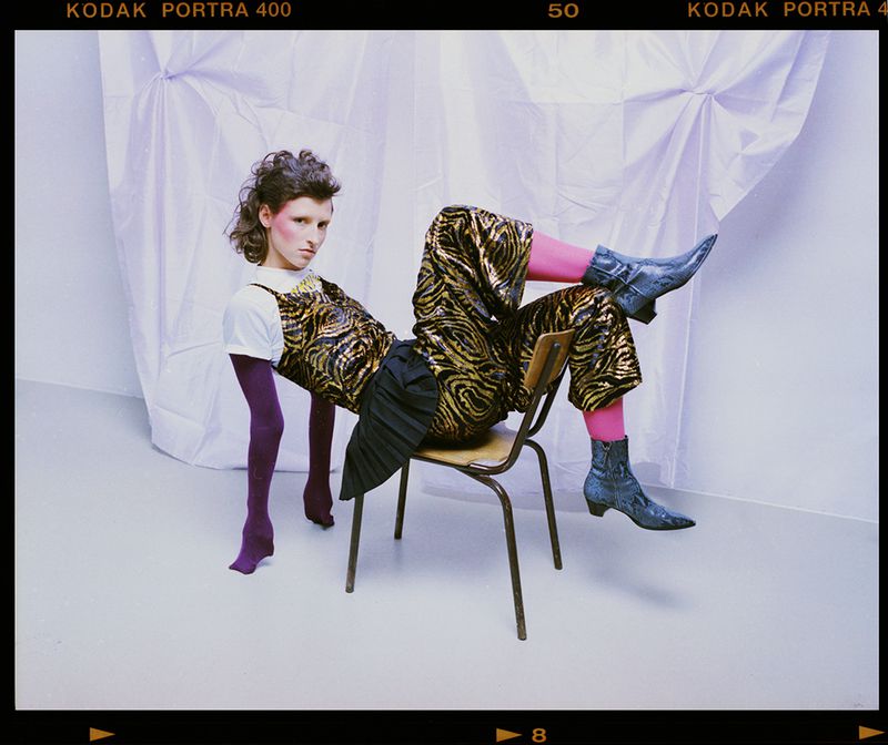 EIGHTIES VIBES (WHITELIES Magazine)