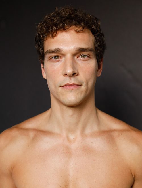 Alexandre Cunha - Model - detail by year