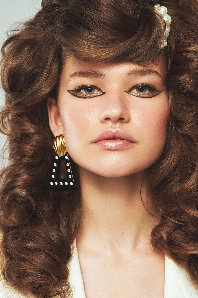 I am transparent (Blanc Magazine)