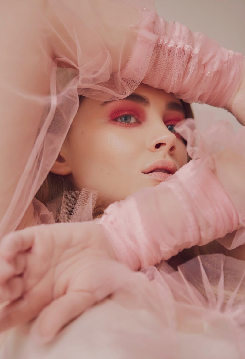 Josephine Langford X Refinery29 / PH Taylor Rainbolt /MUA Kelsey ...