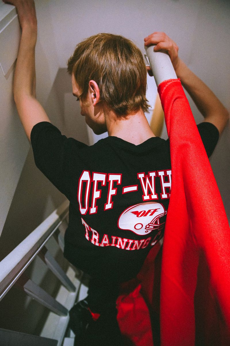 Off-White Capsule X Saks 5th Ave (Off-White)