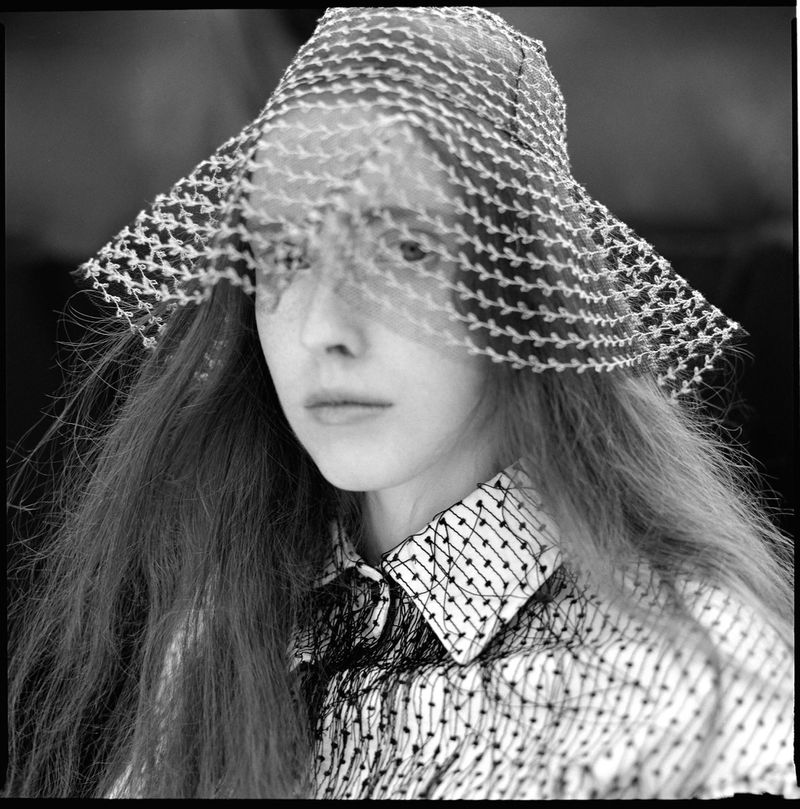 Nesh by Oscar Lindqvist (Teeth Magazine)