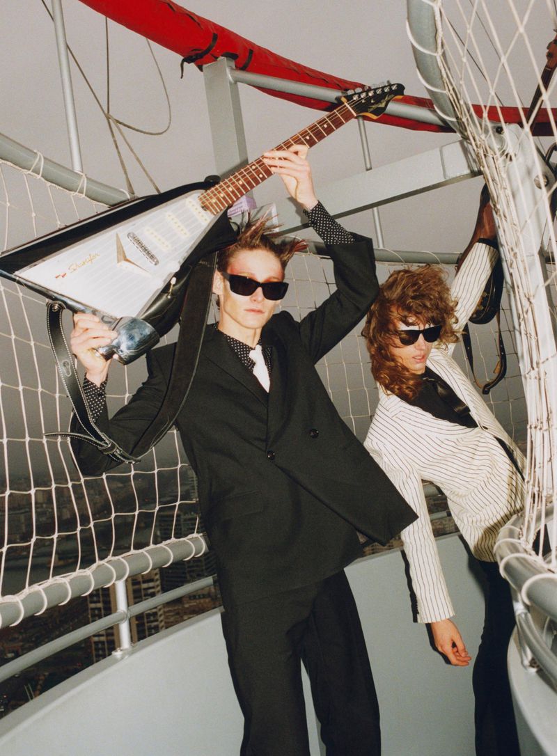 Delicate In A Way (Rouge Fashionbook)