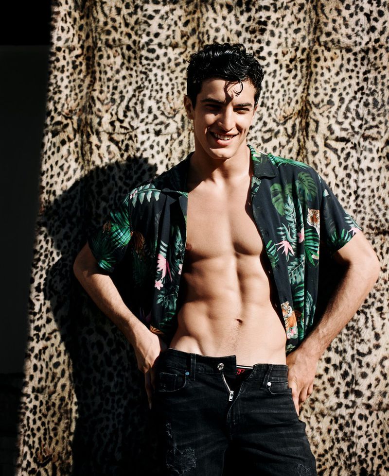 Photography Doug Inglish (V Man)