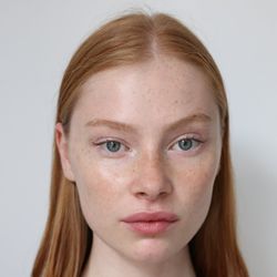 Laura Butler - Model Profile - Photos & latest news