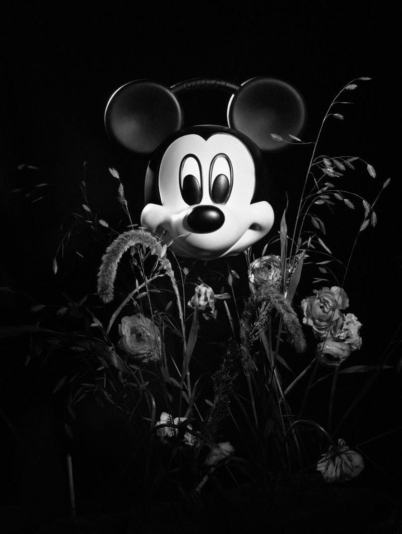 Photography Jean-Marie Binet (L'Officiel Hommes Italia)