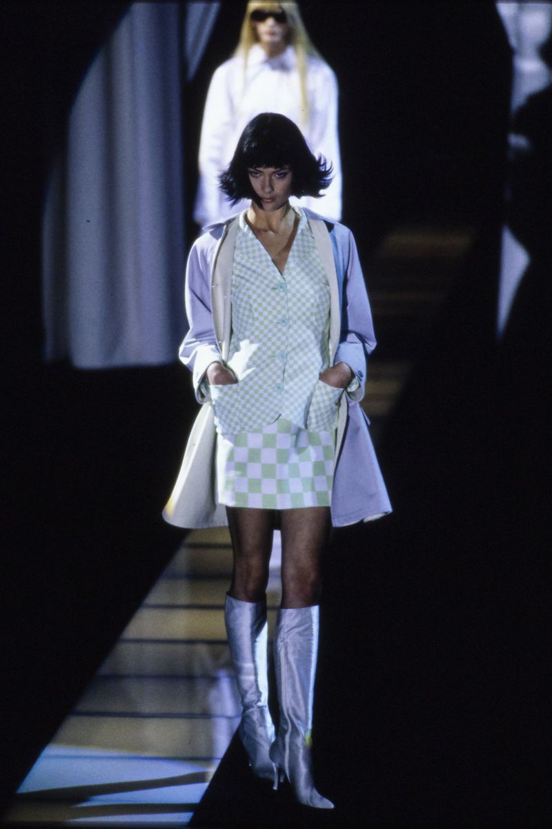 Versace F/W 1995 Show (Versace)