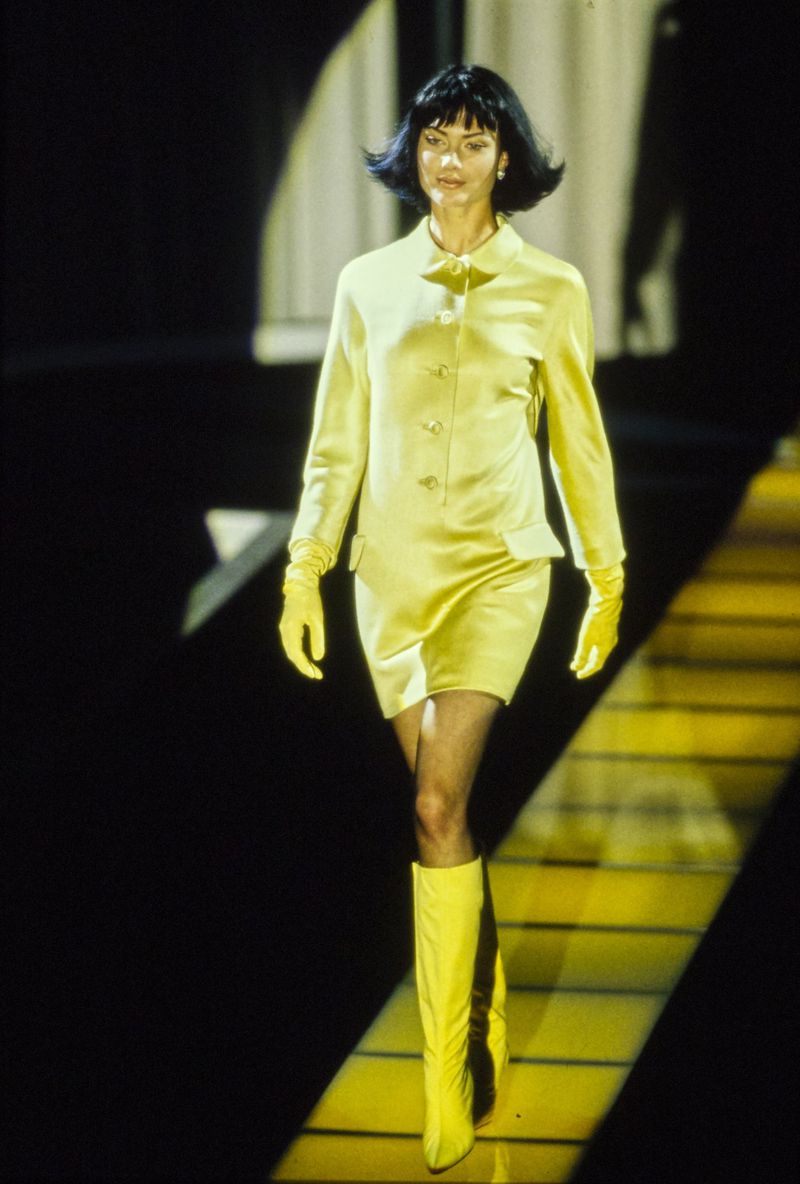 Versace F/W 1995 Show (Versace)