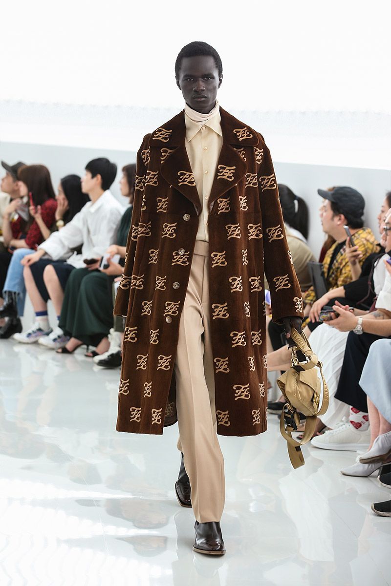 Fendi F/W 19 Show Shanghai (Fendi)