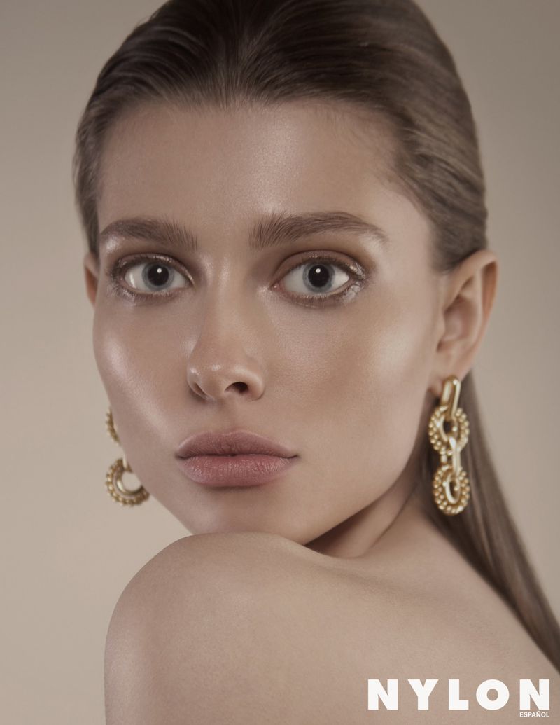 ANNA! (Nylon Español)