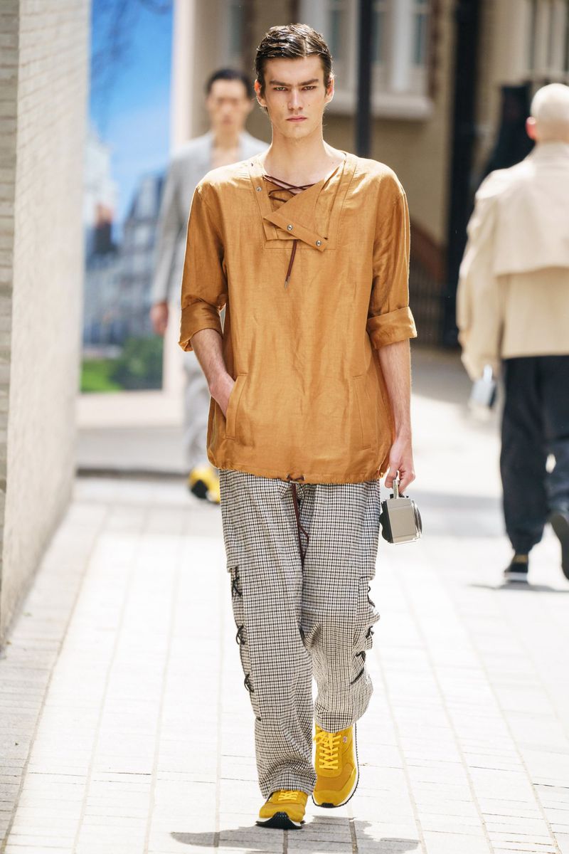 Chalayan S/S 20 Men's Show (Chalayan)