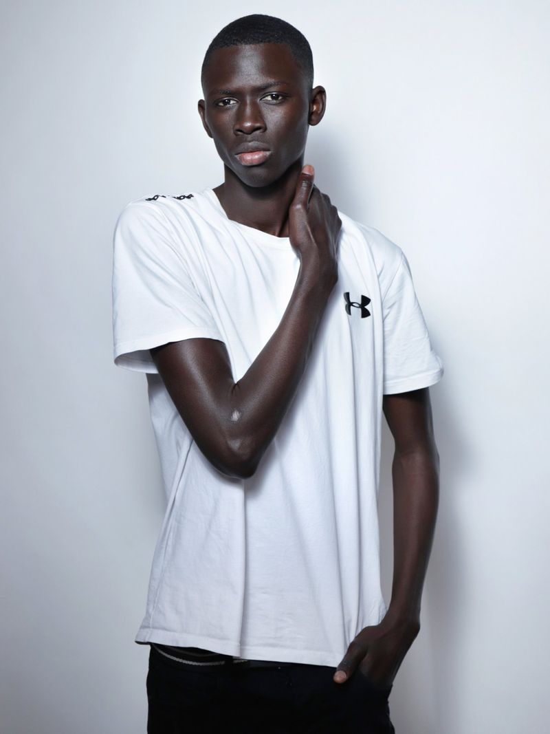 16 Men 2019 Polaroids (Polaroids-Digitals)