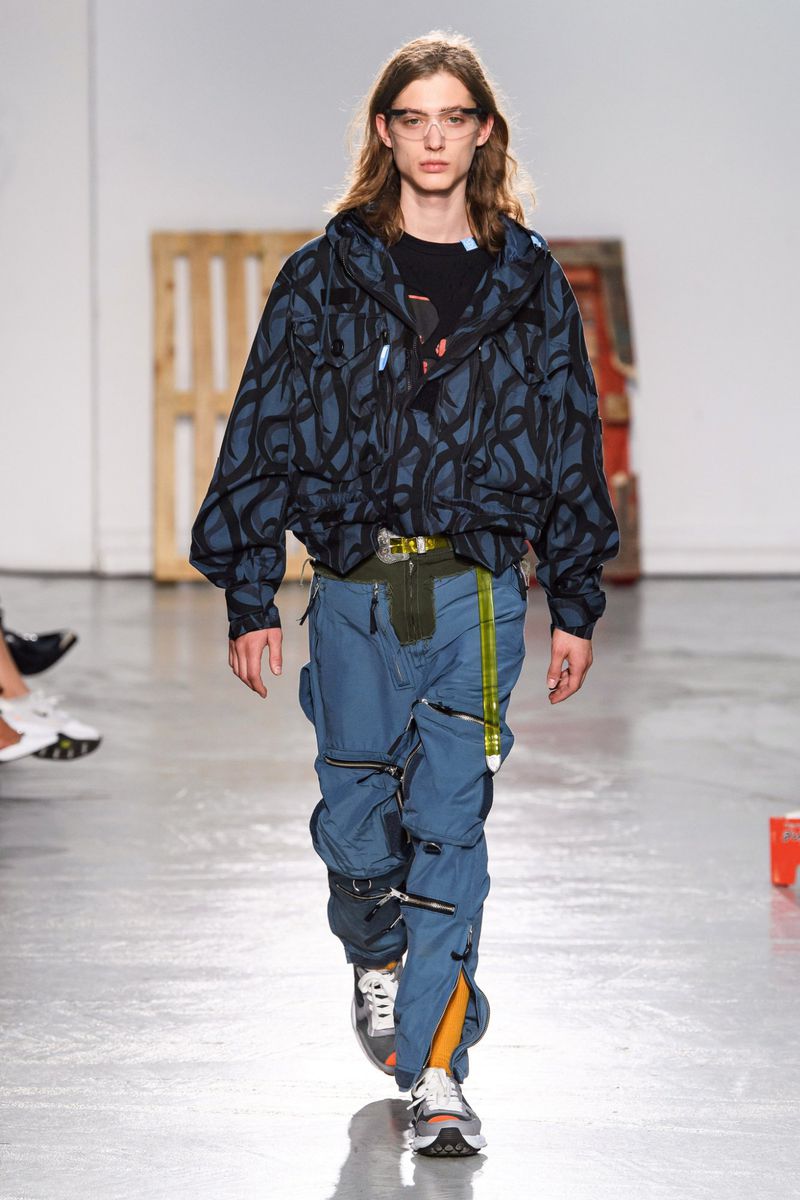 Maison Mihara Yasuhiro S/S 20 Men's Show (Mihara Yasuhiro)