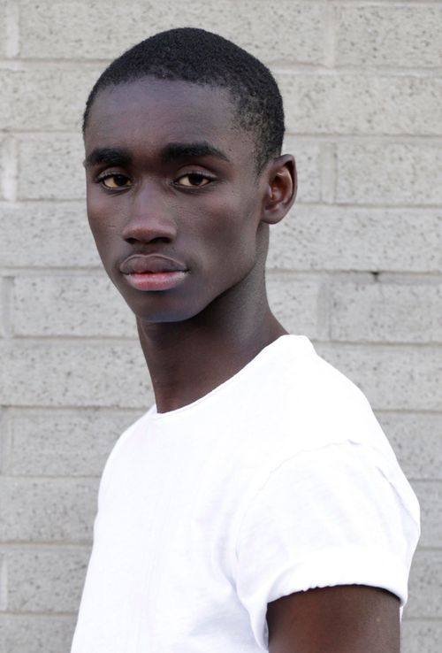 Seyid Fall - Model - detail by people