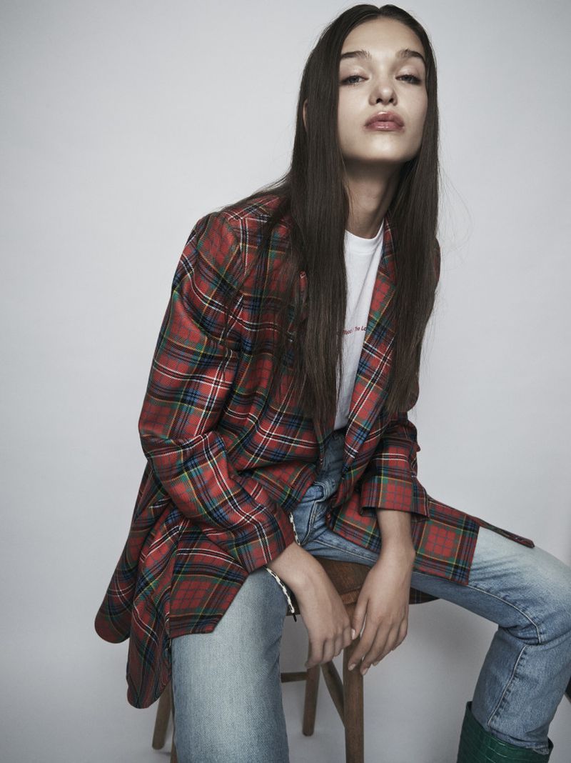 Valeria (Wonderland Magazine)