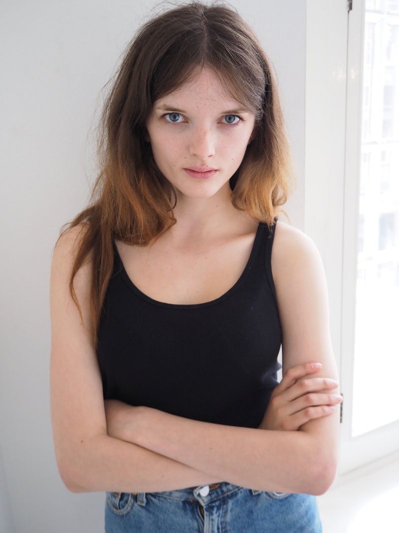 Select Model Management 2019 Polaroids (Polaroids-Digitals)