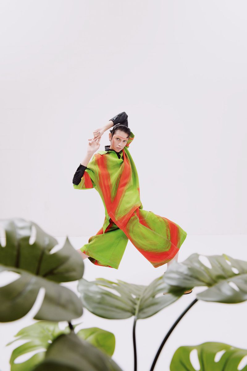 THE GALLERY GIRL for MINDLY JOURNAL (Various Editorials)