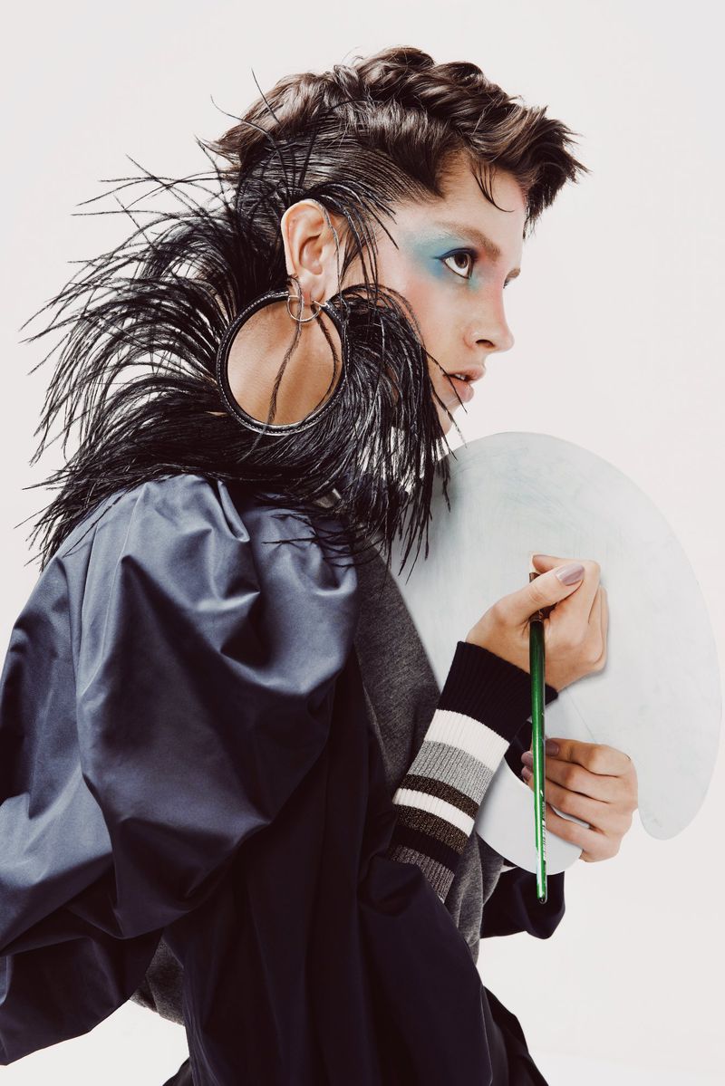 THE GALLERY GIRL for MINDLY JOURNAL (Various Editorials)