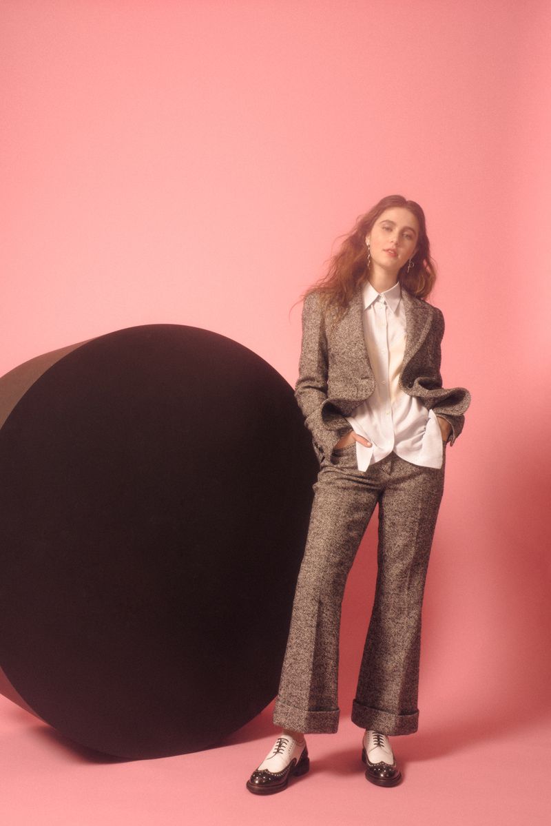 How Clairo Becomes a Classic (Paper Magazine)