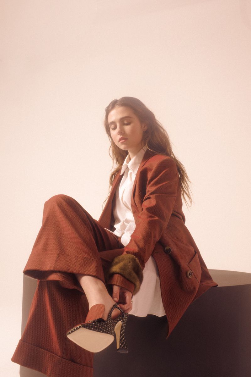 How Clairo Becomes a Classic (Paper Magazine)