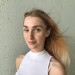 Lisa Roghmann - Model Profile - Photos & latest news