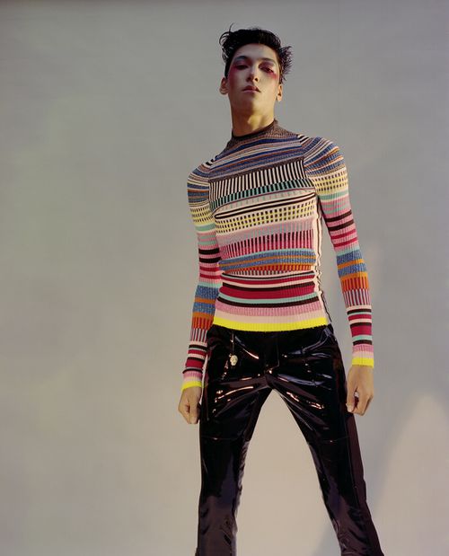 Rayan Zayeri - Model - detail by people