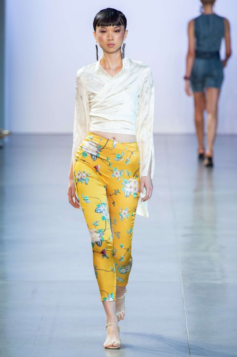 Kim Shui S/S 20 Show (Kim Shui)