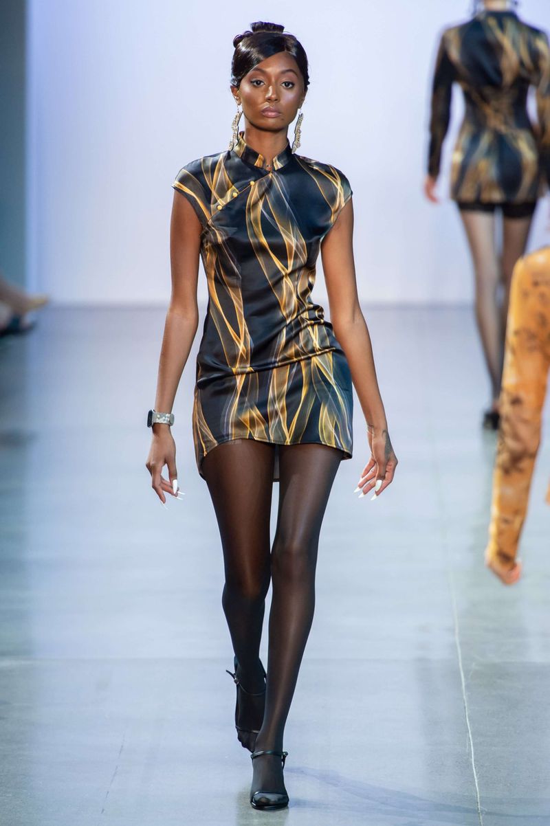 Kim Shui S/S 20 Show (Kim Shui)