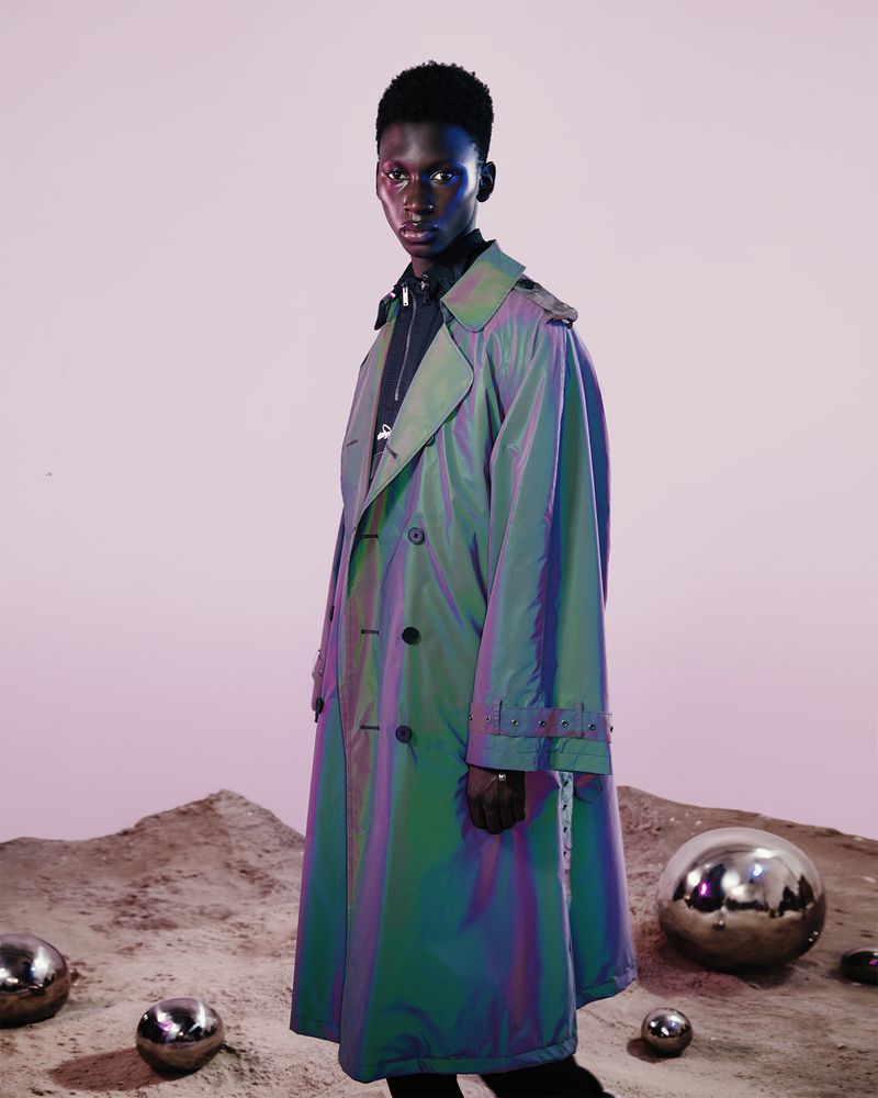 DAILY PAPER LOOKBOOK (Various Lookbooks/Catalogs)