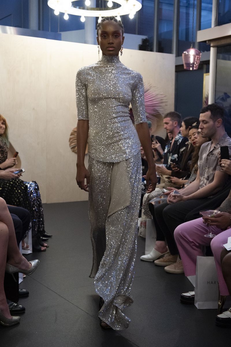 Paula Knorr S/S 20 Show (Various Shows)