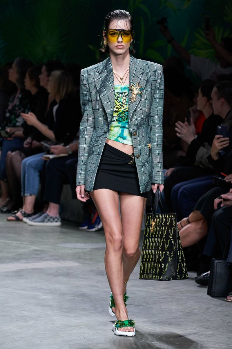 Versace S/S 20 Show (Versace)