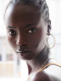 Agi Akur - Model Profile - Photos & latest news