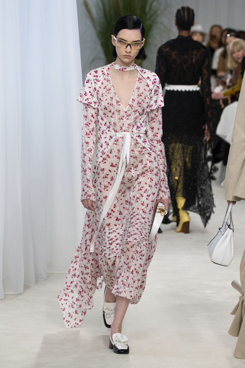 Loewe S/S 20 Show (Loewe)