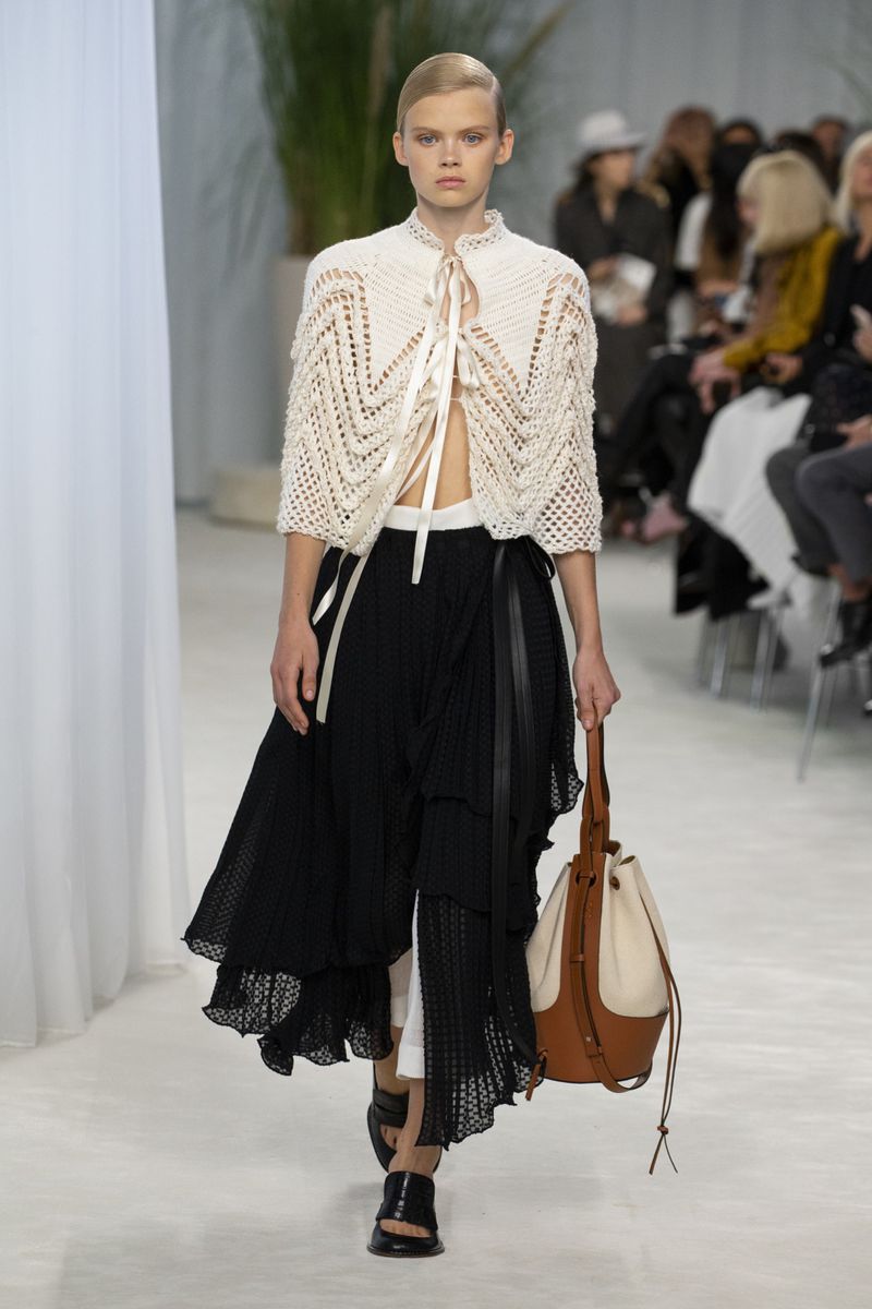 Loewe S/S 20 Show (Loewe)