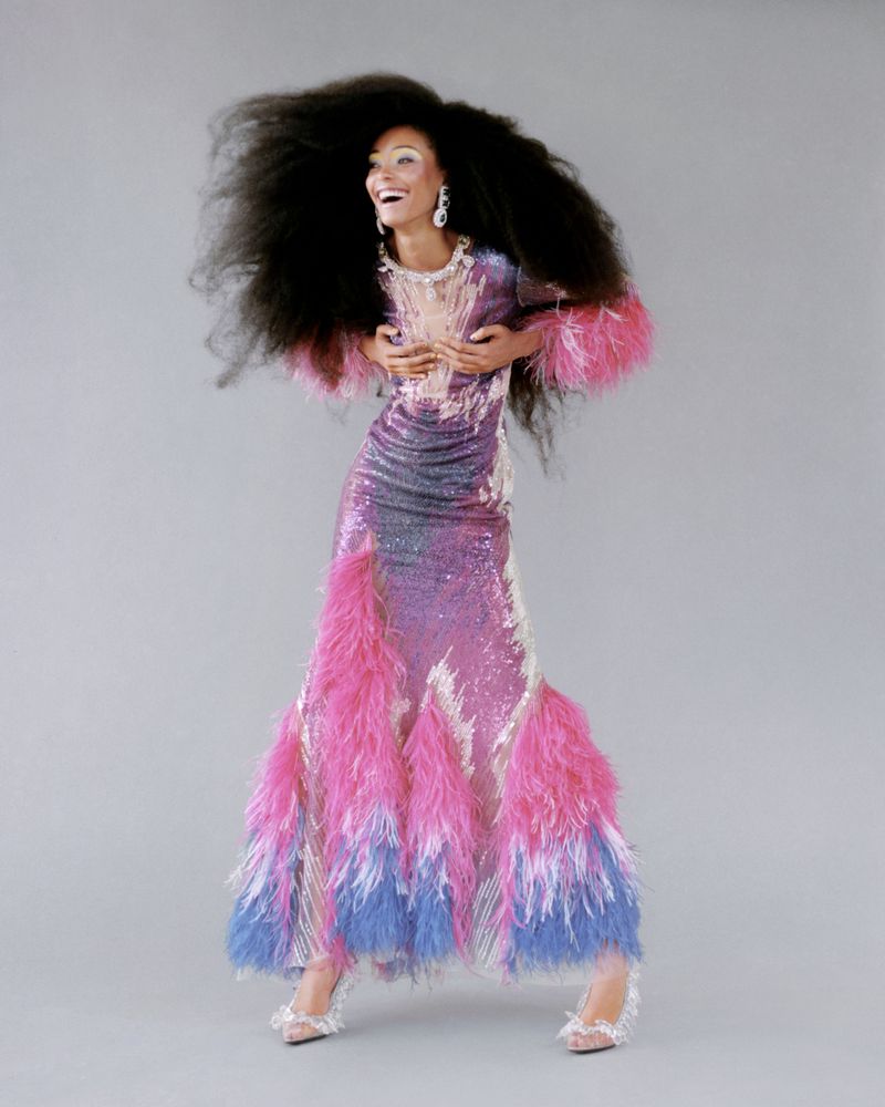 Samile Bermannelli (Wonderland Magazine)