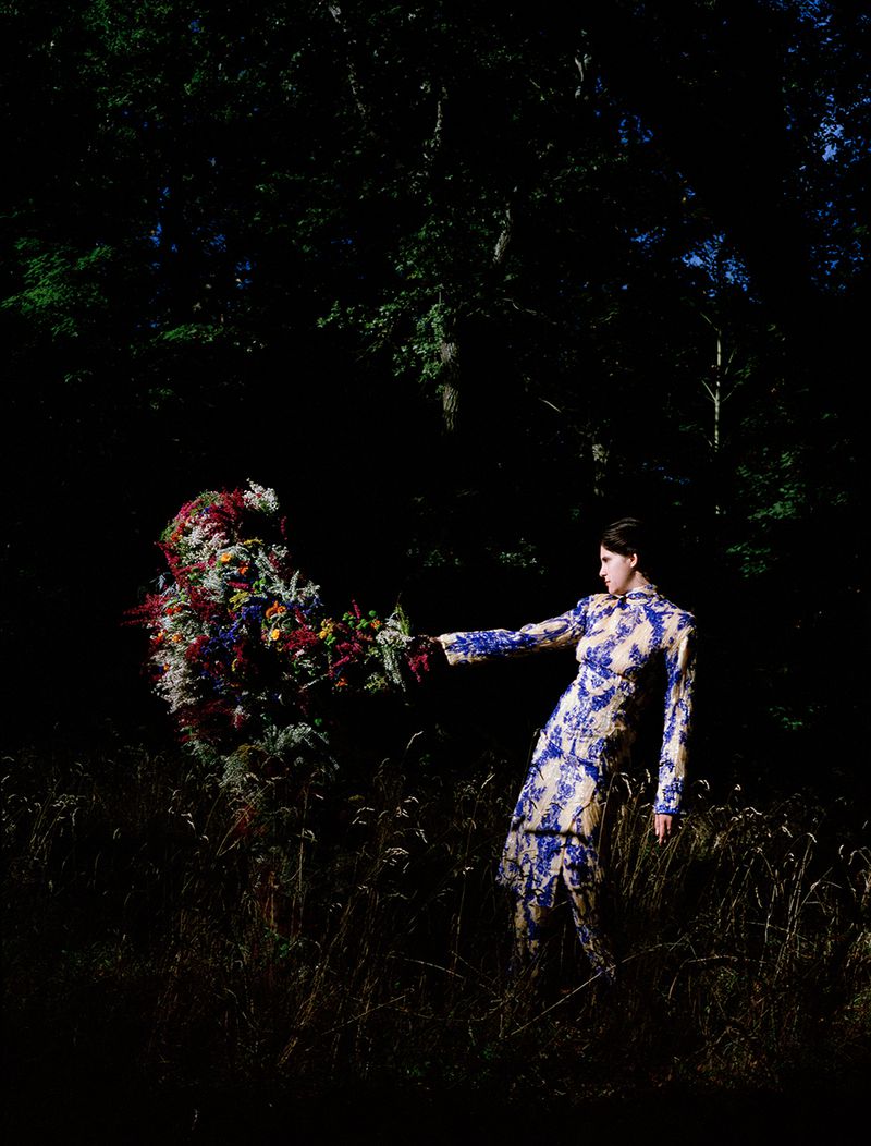 I wood never leaf you alone (Vogue Ukraine)