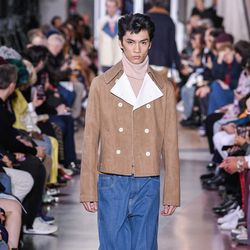 Kin Huang - Model Profile - Photos & latest news