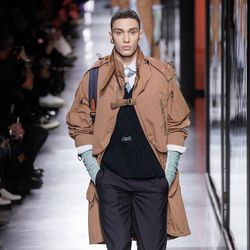 Max Wechter - Model Profile - Photos & latest news