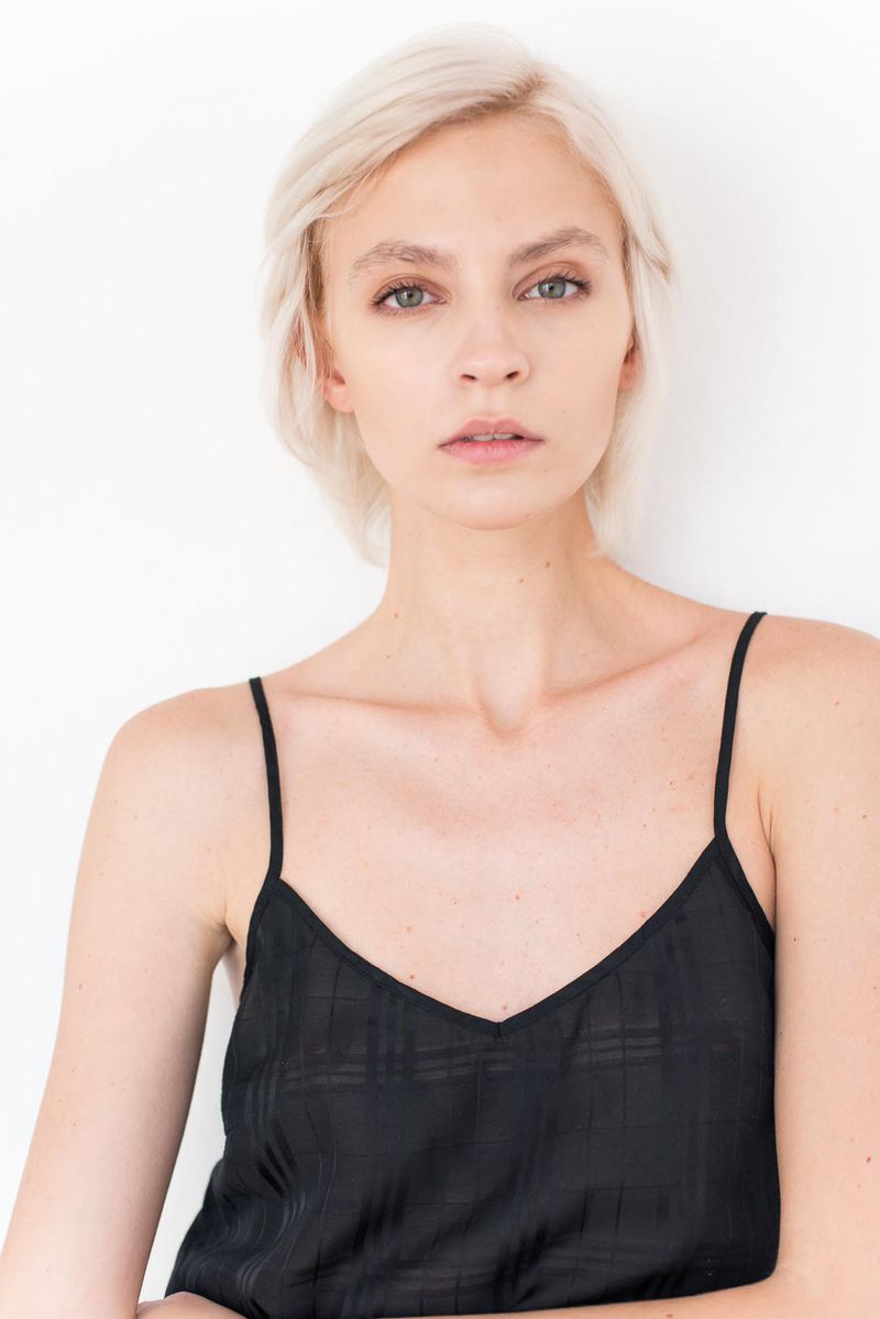 Trend Models 2020 Polaroids (Polaroids-Digitals)