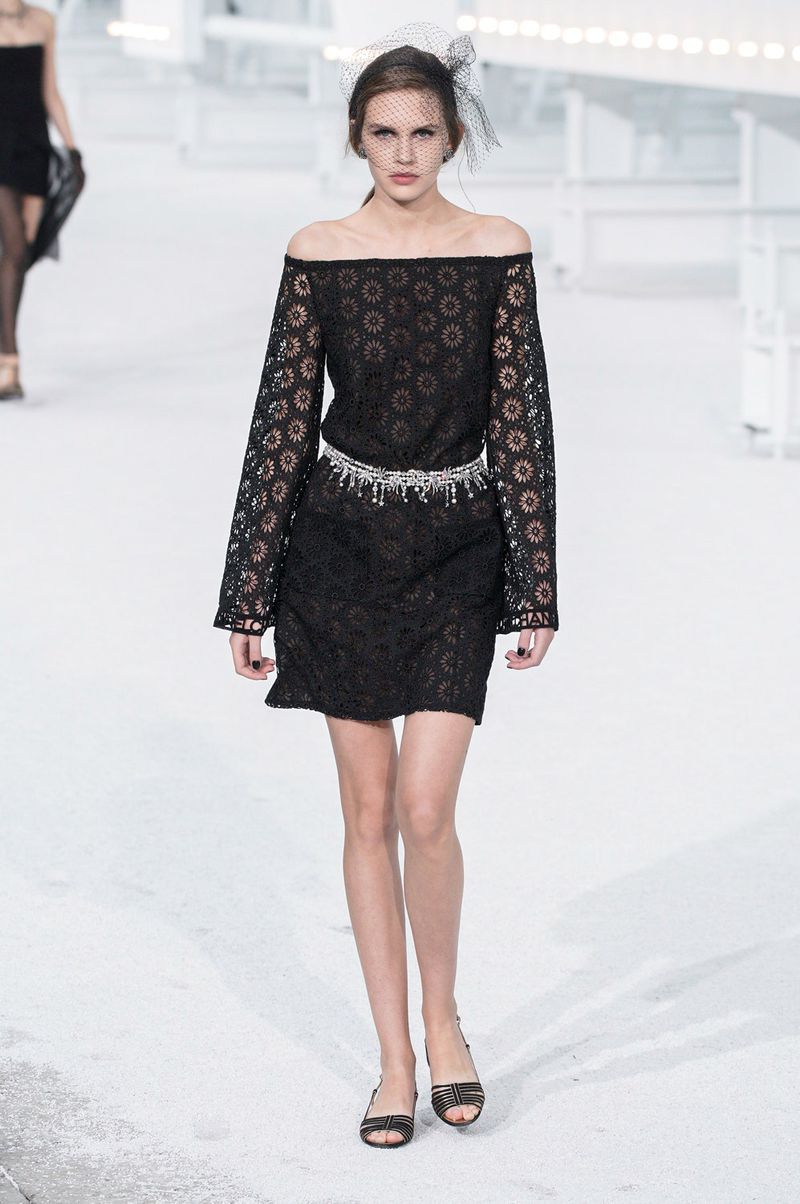 Chanel S/S 21 Show (Chanel)