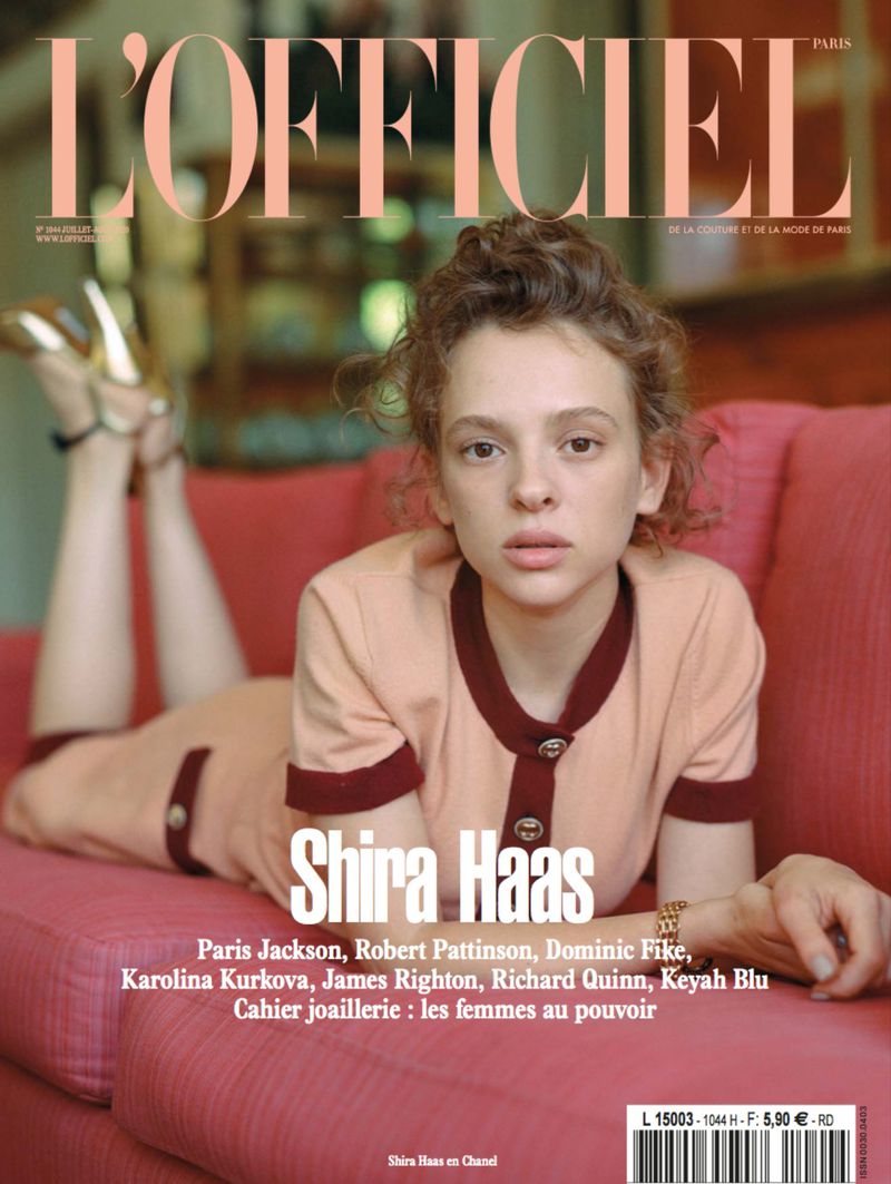 Shira Haas (L'Officiel Paris)