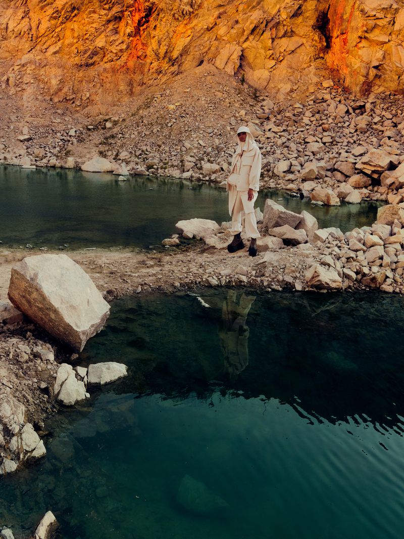 Desert rose (SLIMI Magazine)