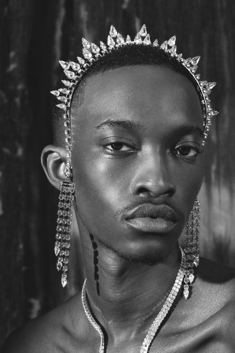 Family Affairs By Chris de Wit (5ELEVEN Magazine)