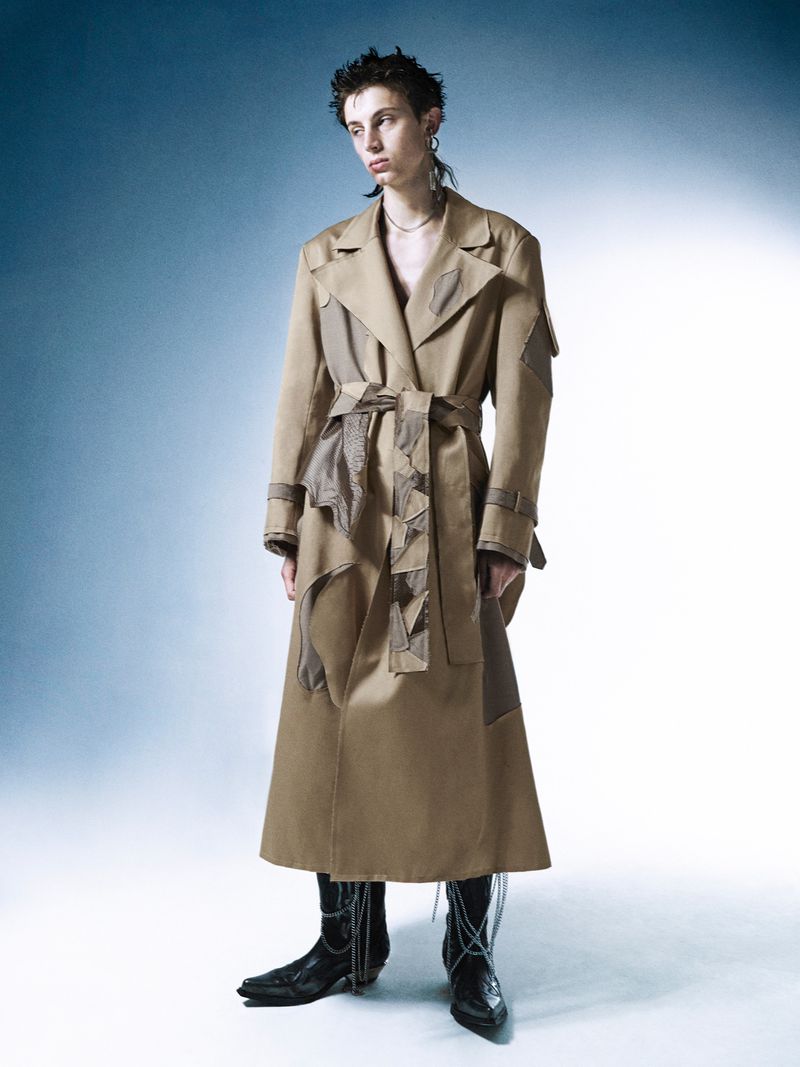 Born on Wednesday GMT 00:05:00 (Various Lookbooks/Catalogs)