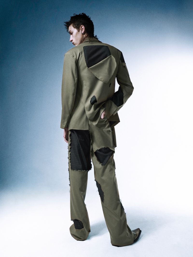 Born on Wednesday GMT 00:05:00 (Various Lookbooks/Catalogs)