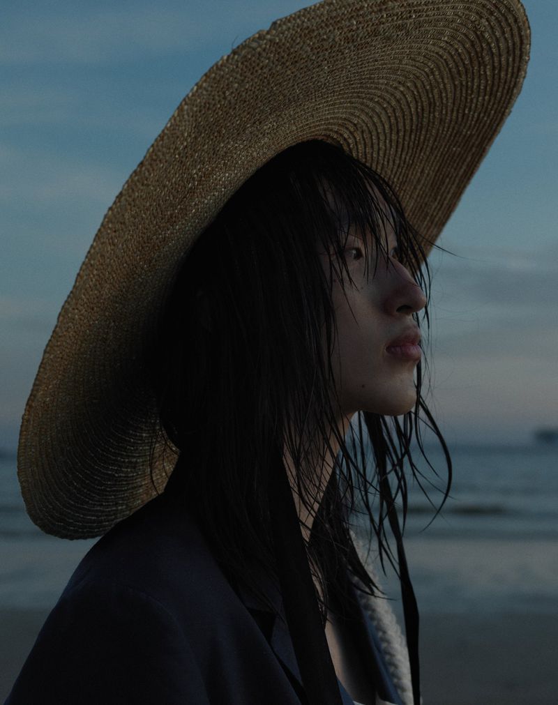 Photographed by Xiaoming Liu (Men's Uno China)