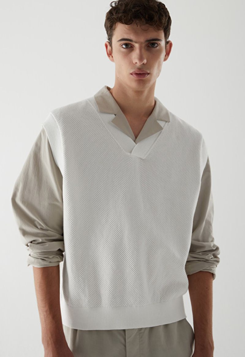 COS LOOKBOOK FW 2021 (COS)