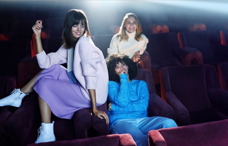 HOLIDAY 2019 (The Outnet)