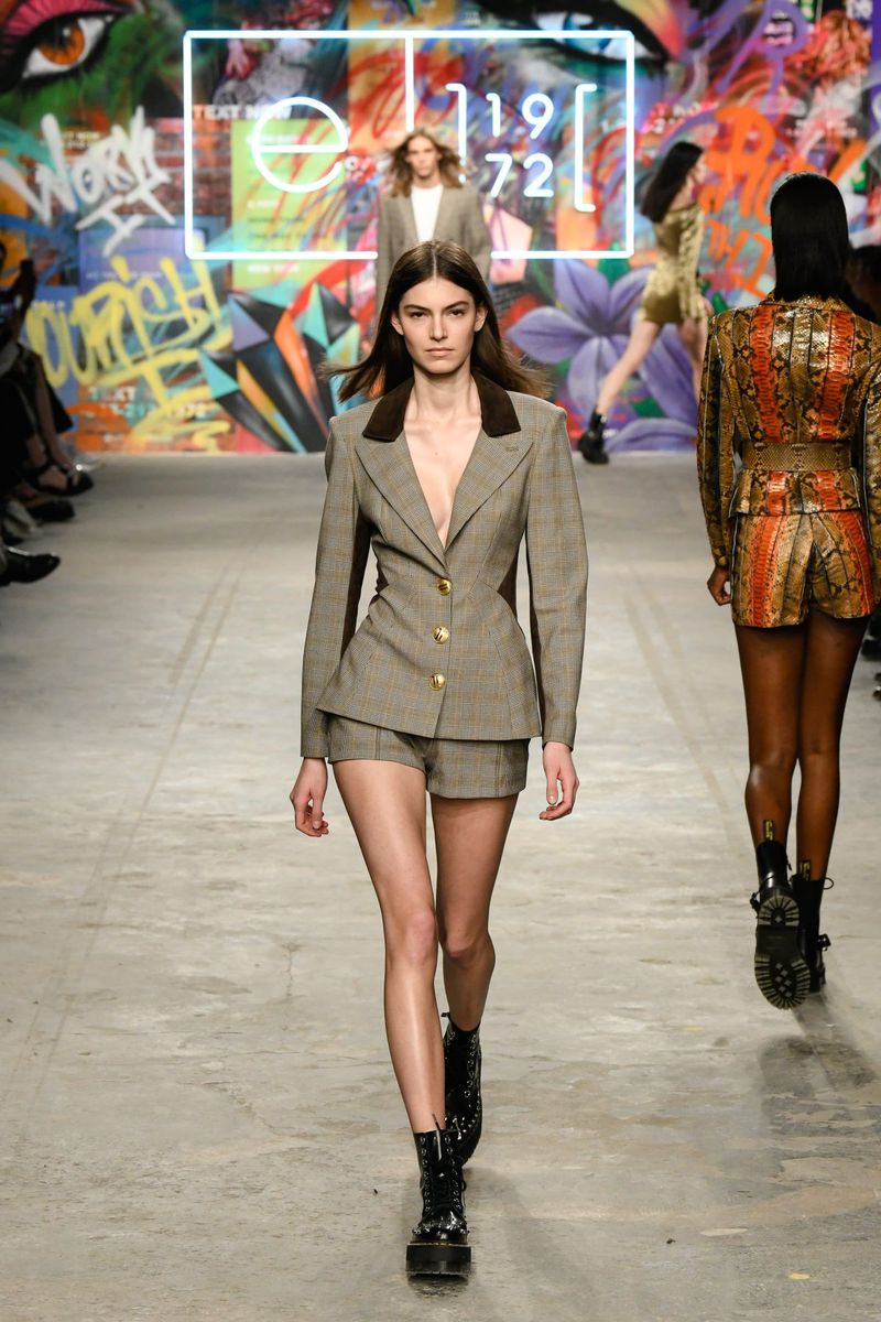 e1972 F/W 20 Show (Various Shows)
