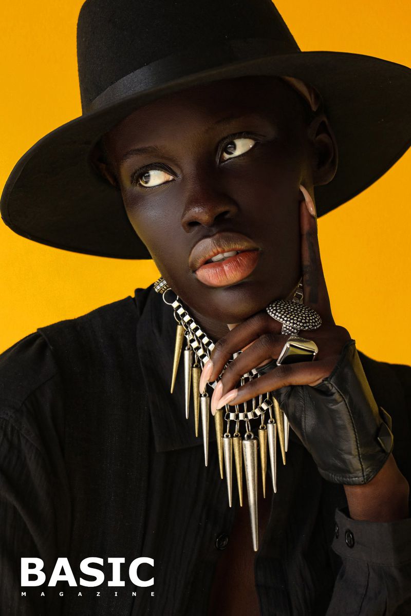 Basic Magazine - Raw intentions (Various Editorials)